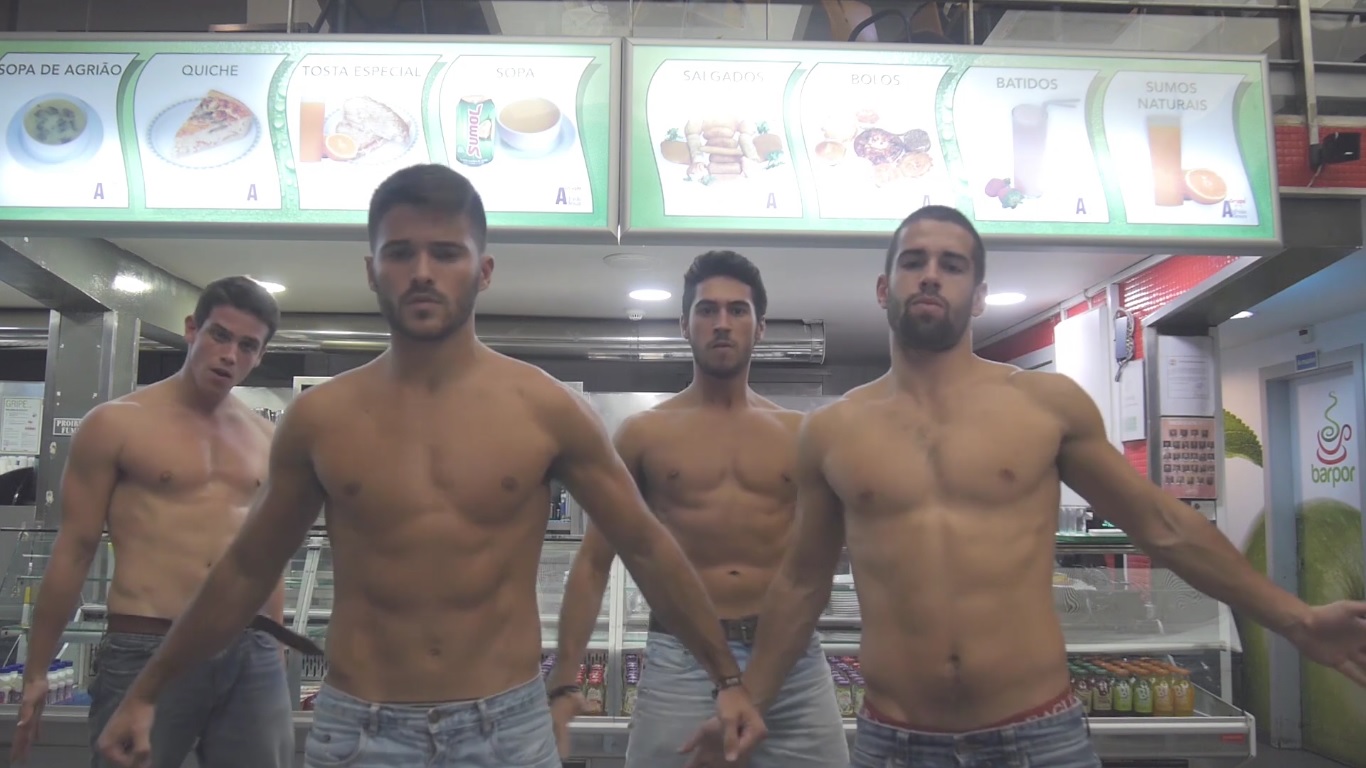 Estudantes de Medicina numa paródia inspirada no filme Magic Mike - Uniarea